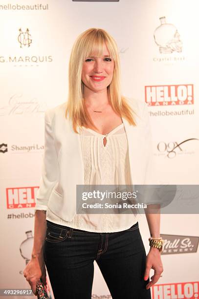 14 Stephanie Anne Mills Photos And High Res Pictures Getty Images