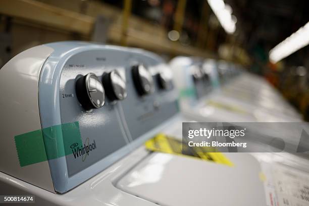Washing Machine Assembly Photos And Premium High Res Pictures Getty