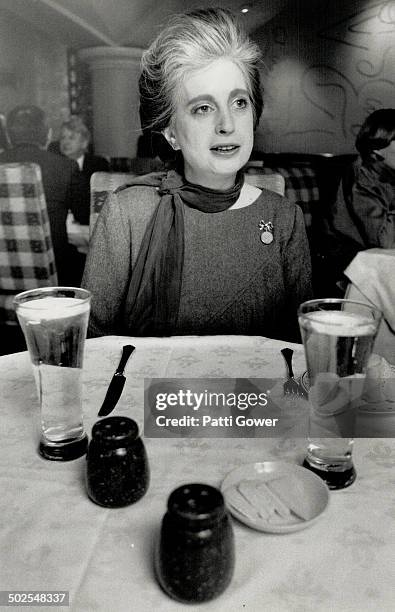 Miss Manners Photos and Premium High Res Pictures - Getty Images Miss Manners Photos and Premium High Res Pictures - Getty Images