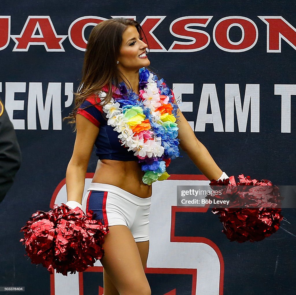 Houston Texans Cheerleader Delaney Selected To Go To The Pro Bowl At News Photo Getty Images