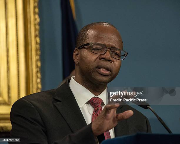 Brooklyn Da Ken Thompson Photos and Premium High Res Pictures - Getty ... Brooklyn Da Ken Thompson Photos and Premium High Res Pictures - Getty ...