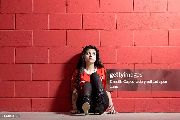 Girl Facing Wall Stock Fotos Und Bilder Getty Images