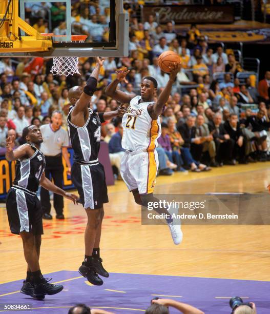 Kareem Willis Photos and Premium High Res Pictures - Getty Images Kareem Willis Photos and Premium High Res Pictures - Getty Images