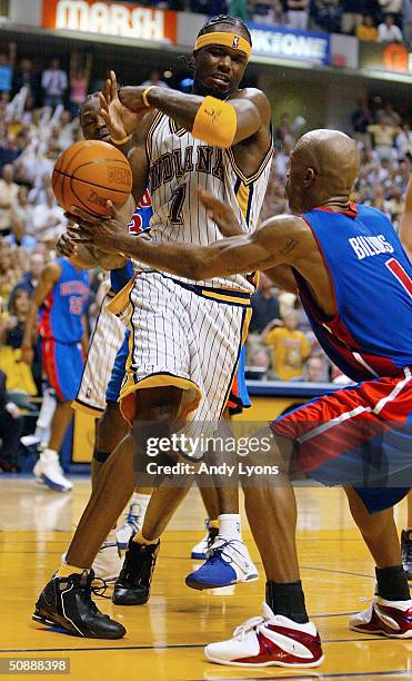 Pistons Vs Pacers 2004 Photos And Premium High Res Pictures Getty Images