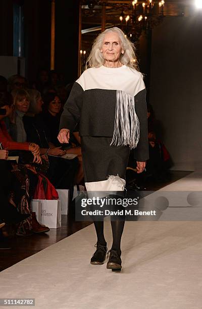 129 Daphne Selfe Photos And High Res Pictures Getty Images