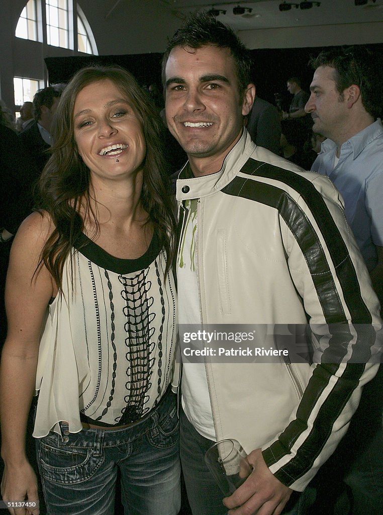 Singer Kasey Chambers Poses With Husband Cori Hopper At The Aria No 1