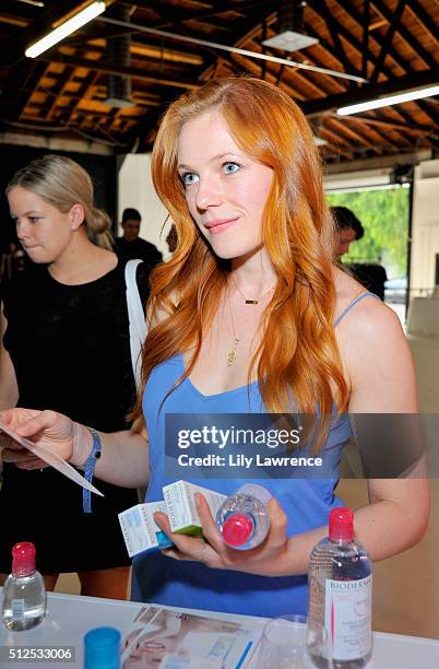 Emma Kari Photos And Premium High Res Pictures Getty Images