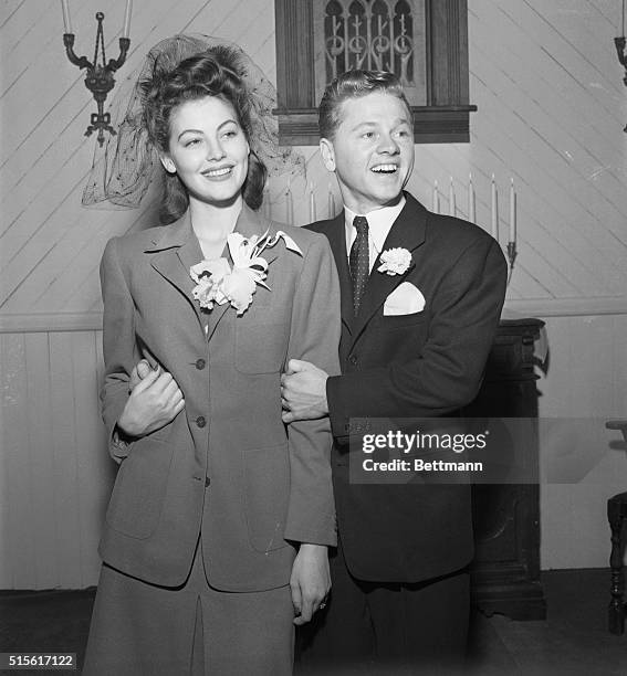 Ava Hardy Photos Et Images De Collection Getty Images