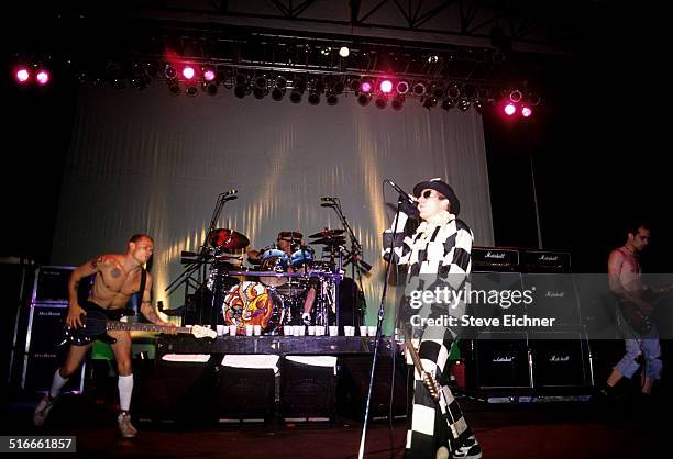 Lollapalooza 1991 Photos And Premium High Res Pictures Getty Images