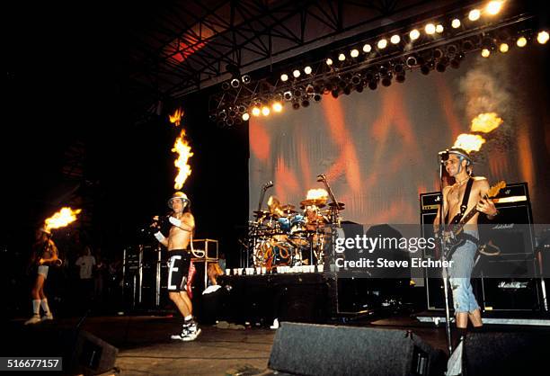 Lollapalooza 1991 Photos And Premium High Res Pictures Getty Images