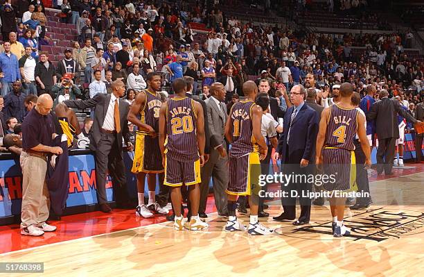 Pacers Vs Pistons Brawl Photos And Premium High Res Pictures Getty Images