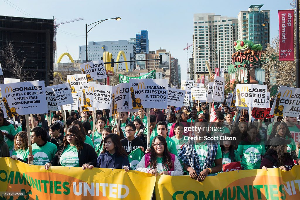 Demonstrators Demanding An Increase In The Minimum Wage To News