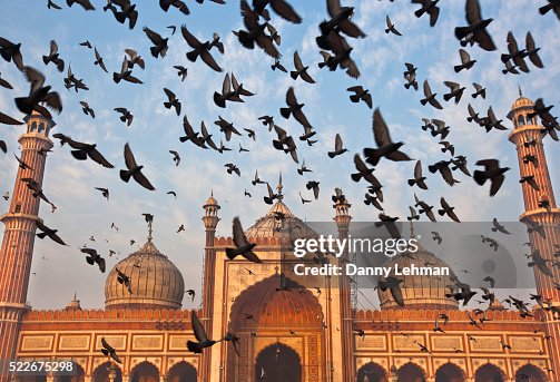 Jami Masjid Or Grand Mosque Indias Largest Mosque Made Of Black And