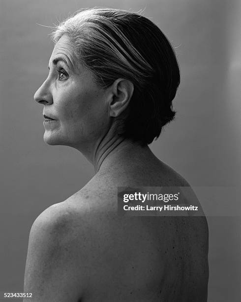 Shoulder Profile Fotografías E Imágenes De Stock Getty Images