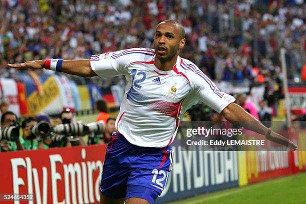 Thierry Henry Celebrates France Photos and Premium High Res Pictures ... Thierry Henry Celebrates France Photos and Premium High Res Pictures ...