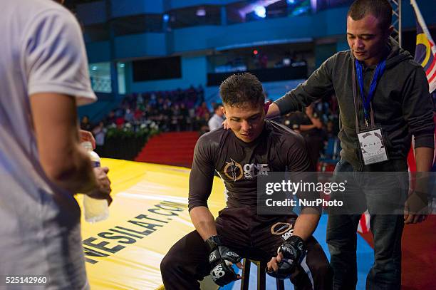 Mohd Fauzi Khalid Photos And Premium High Res Pictures Getty Images
