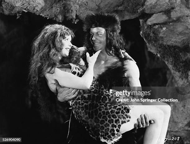 Cavemen And Cavewomen Photos And Premium High Res Pictures Getty Images