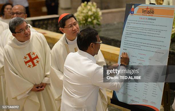 281 Politics Vice President Jejomar Binay Stock Photos, High-Res ... 281 Politics Vice President Jejomar Binay Stock Photos, High-Res ...