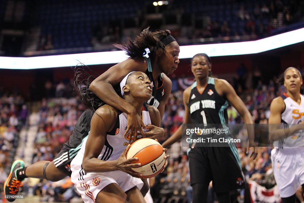 Chiney Ogwumike Connecticut Sun The Wnba Number One Draft Pick