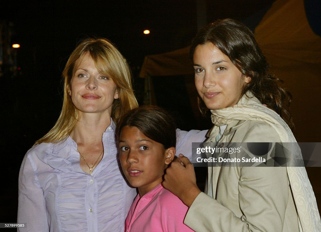 Nastassja Kinski With Daughters Kenia Jones And Sonja Kinski News Photo
