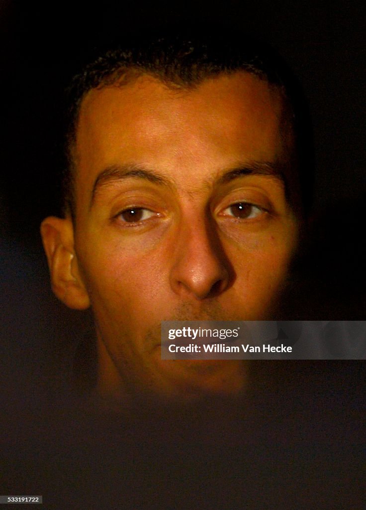 Mohammed Abdeslam Frère De Salah De Retour à Son Domicile De La