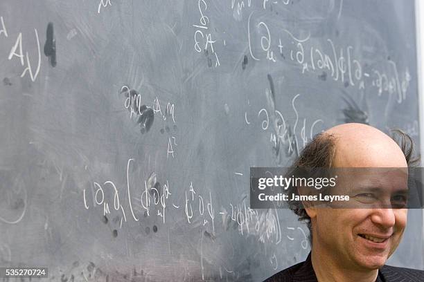 Herman Feshbach Photos et images de collection - Getty Images Herman Feshbach Photos et images de collection - Getty Images