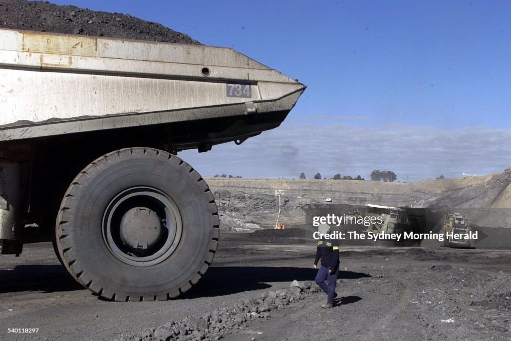 A Komatsu 830e Coal Removal Truck At The Mt Thorley Operation In News Photo Getty Images