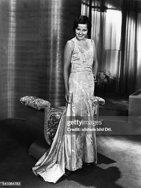317 Barbara Kent Barbara Kent Photos & High Res Pictures - Getty Images 317 Barbara Kent Barbara Kent Photos & High Res Pictures - Getty Images