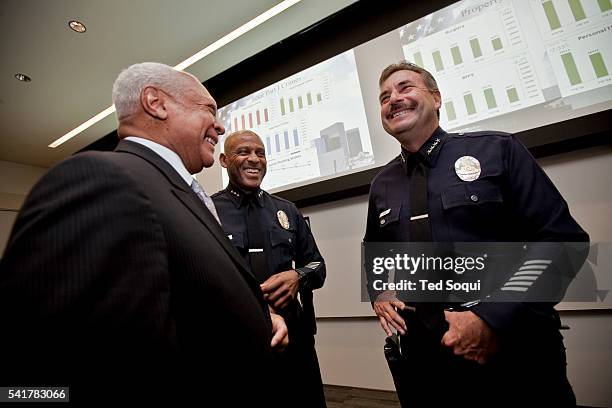 Earl Paysinger Photos And Premium High Res Pictures Getty Images