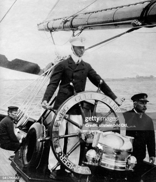 Prince Wilhelm Of Prussia 1906 Photos And Premium High Res Pictures Getty Images