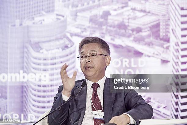 Yiping Huang Photos And Premium High Res Pictures Getty Images