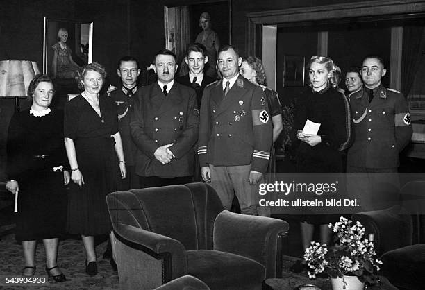 Viktor Lutze Photos and Premium High Res Pictures - Getty Images Viktor Lutze Photos and Premium High Res Pictures - Getty Images