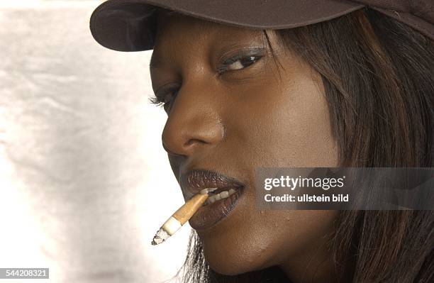 Thelma Buabeng Schauspielerin Model Moderatorin Ghana D News