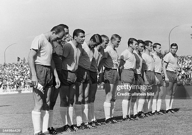 Otto Moll Photos And Premium High Res Pictures Getty Images