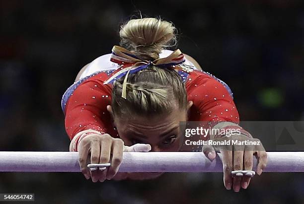 Ashton Locklear Photos Et Images De Collection Getty Images