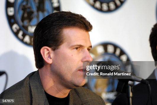 Head coach Steve Alford of the University of Iowa talks with the ... Head coach Steve Alford of the University of Iowa talks with the ...