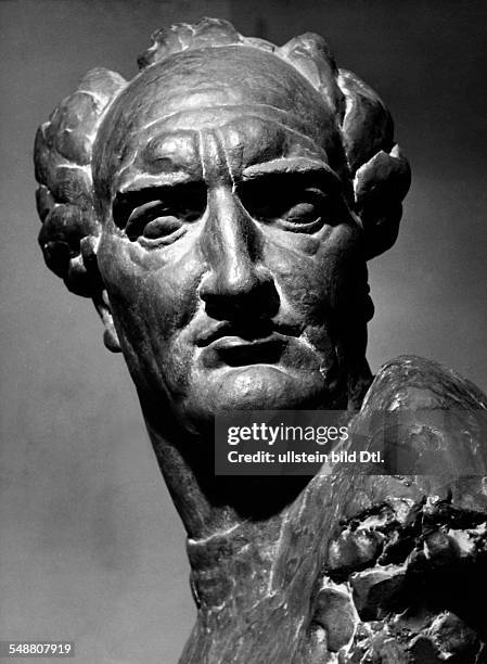 25 Ivan Mestrovic Sculptures Stock Photos, High-Res Pictures, and ... 25 Ivan Mestrovic Sculptures Stock Photos, High-Res Pictures, and ...