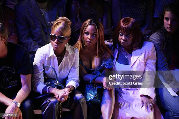 Rapper Lil Kim Photos And Premium High Res Pictures Getty Images