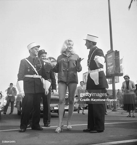 54 Diana Dors Cannes 1956 Photos And High Res Pictures Getty Images