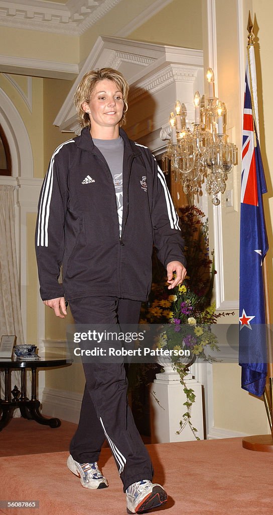 Toni Jeffs Models One Of New Zealands Commonwealth Games Uniforms At