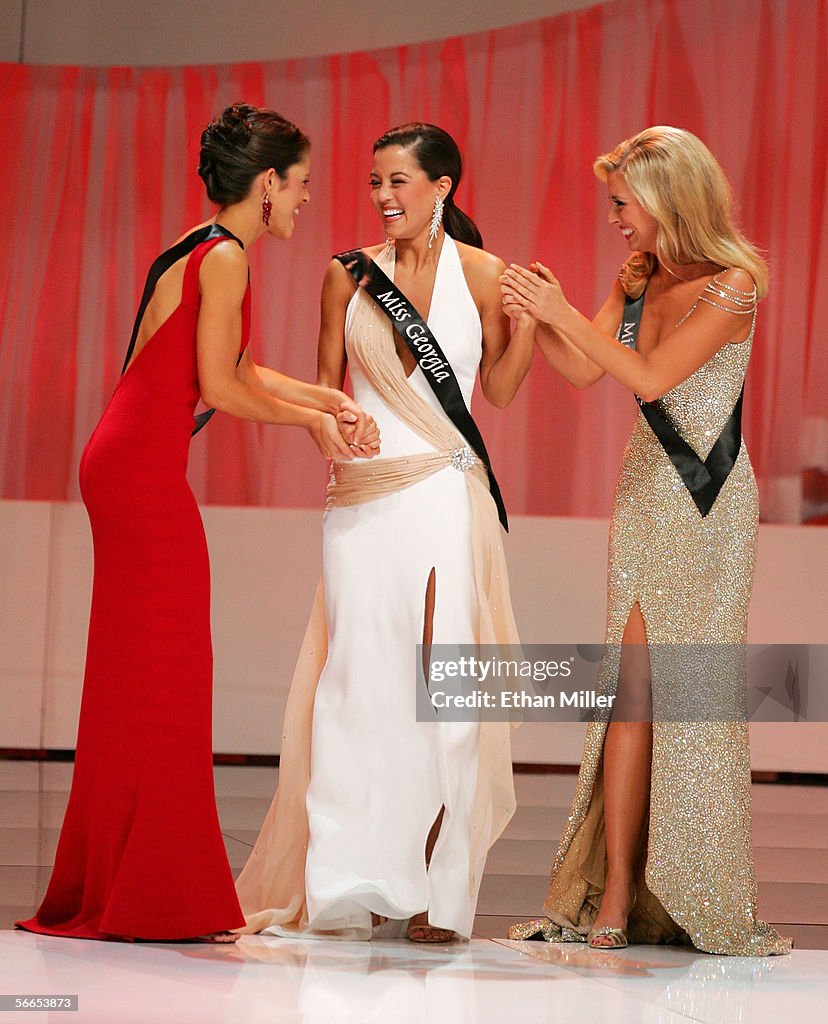 Monica Pang Miss Georgia Is Congratulated By Erika Grace Powell News Photo Getty Images