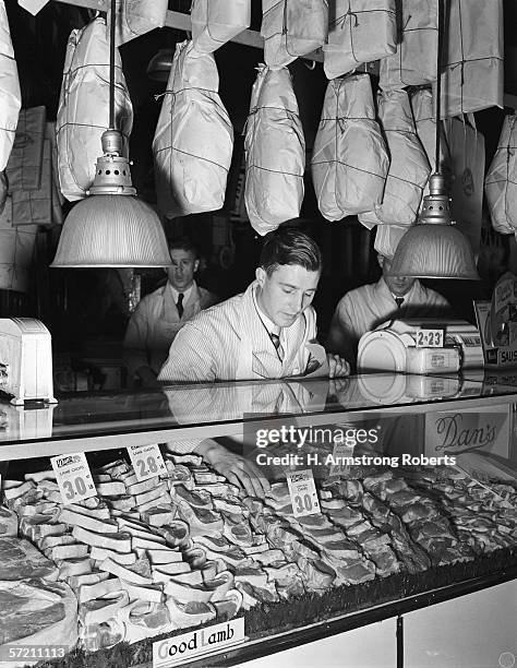 Vintage Cut Glass Photos And Premium High Res Pictures Getty Images