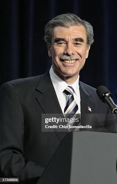 Malcolm Baldrige National Quality Awards Photos and Premium High Res ... Malcolm Baldrige National Quality Awards Photos and Premium High Res ...