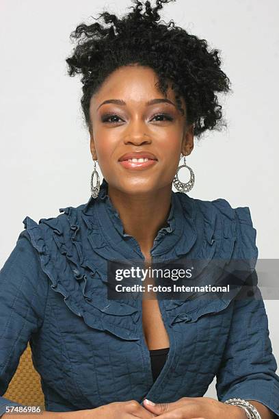 Yaya Dacosta Fotos Photos And Premium High Res Pictures Getty Images