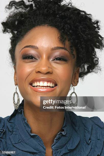 Yaya Dacosta Fotos Photos And Premium High Res Pictures Getty Images