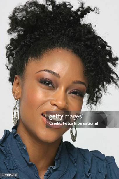 Yaya Dacosta Fotos Photos And Premium High Res Pictures Getty Images