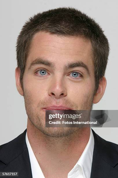 Chris Pine 2006 Photos And Premium High Res Pictures Getty Images