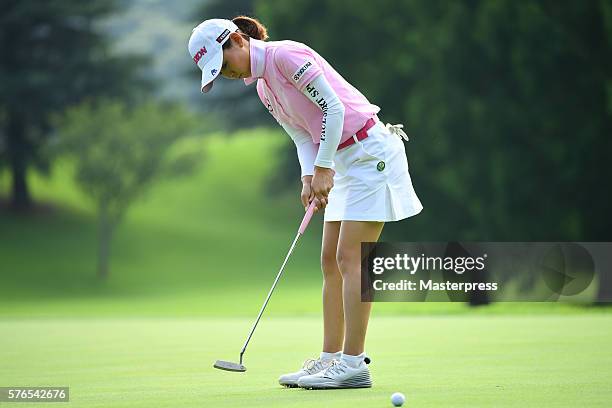 Mori Girls Photos And Premium High Res Pictures Getty Images
