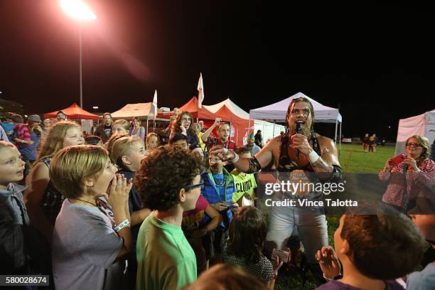 Cody Deaner Photos and Premium High Res Pictures - Getty Images Cody Deaner Photos and Premium High Res Pictures - Getty Images