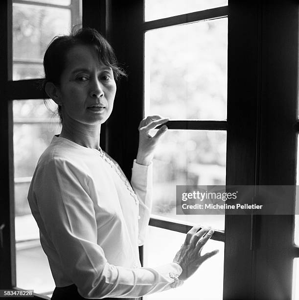 1 135 Laureate Aung San Suu Kyi Stock Photos, High-Res Pictures, and ... 1 135 Laureate Aung San Suu Kyi Stock Photos, High-Res Pictures, and ...
